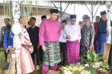 Kenduri Swarna Bumi Dibuka Secara Resmi Oleh Bupati Batanghari ...