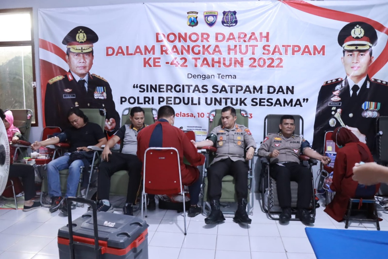 Polres Bojonegoro Polda Jatim Gelar Donor Darah, Peringati HUT Satpam Ke-42 - JURNALPOLISI.ID