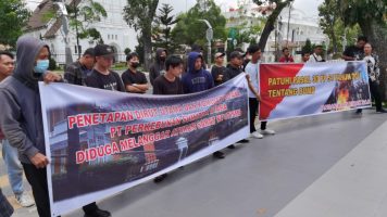 Mahasiswa Demo Minta Ganti Komisaris Utama dan Direksi di PT Perkebunan Sumatra Utara ...