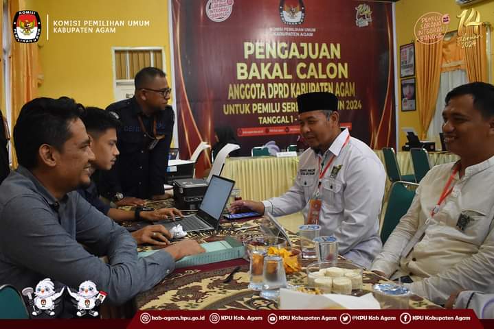 KPU Agam Sukses Selenggarakan Tahapan Pengajuan Bakal Calon Pileg DPRD 2024. - JURNALPOLISI.ID