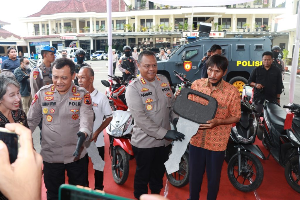 Porlesta Cilacap Berhasil Ungkap Kasus Curat dan Curanmor - JURNALPOLISI.ID