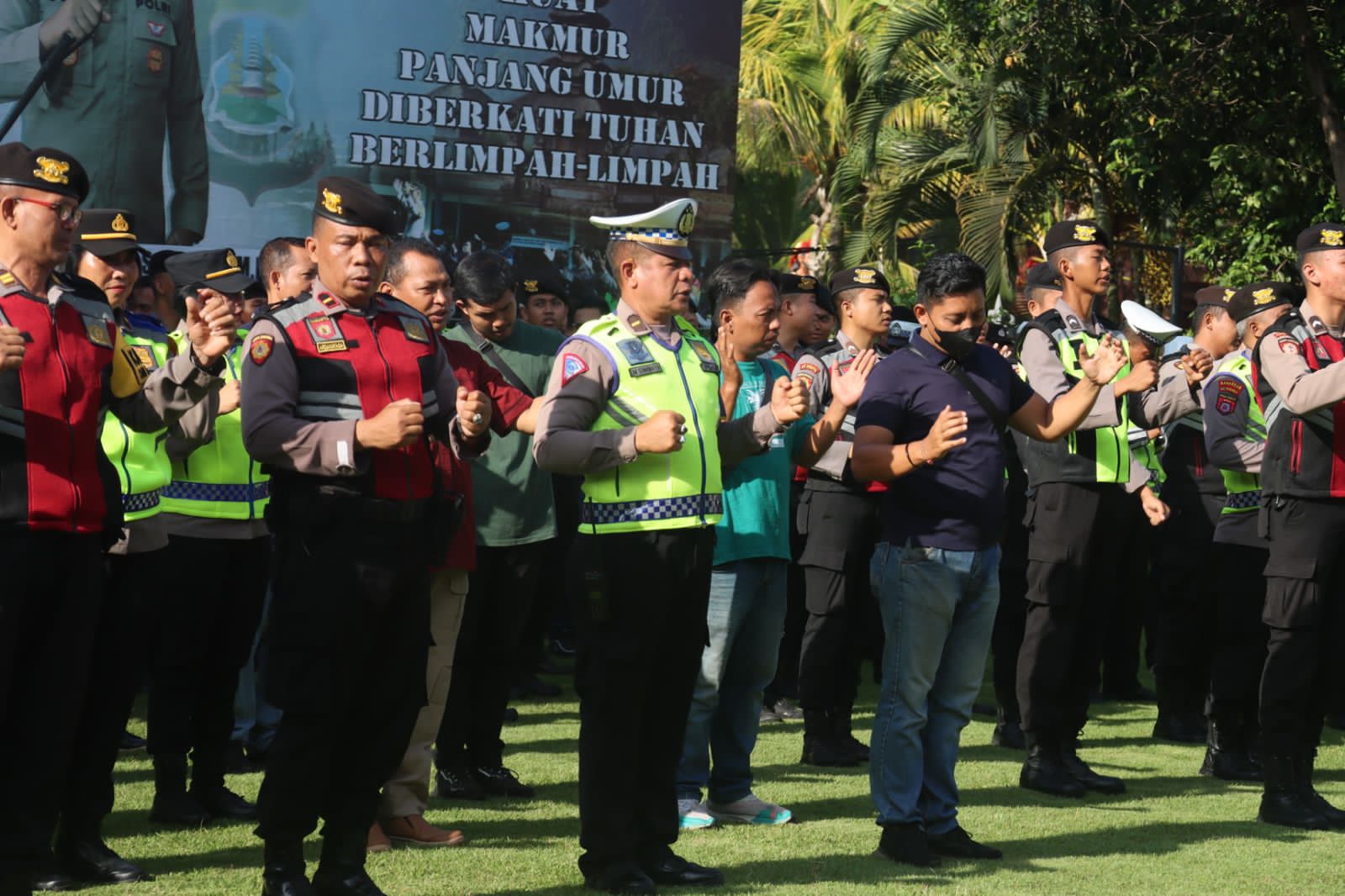 Karendalops Pimpin Apel OMB 2023 -2024,Kesiapan Pengamanan Jelang Pergantian Tahun 2024 ...