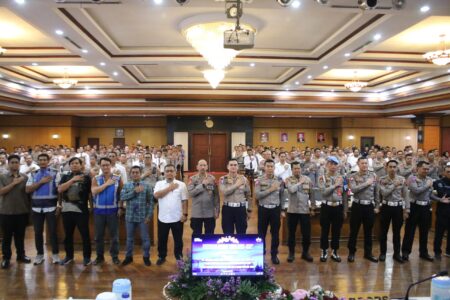 Dalam Ops Patuh Candi 2024, Irjen Pol Ahmad Luthfi Ajak Masyarakat Wujudkan Jateng Aman Dan ...