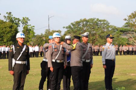 Apel Gelar Pasukan Ops Keselamatan Seligi 2025: Polda Kepri Siap Dukung Tertib Berlalu Lintas ...